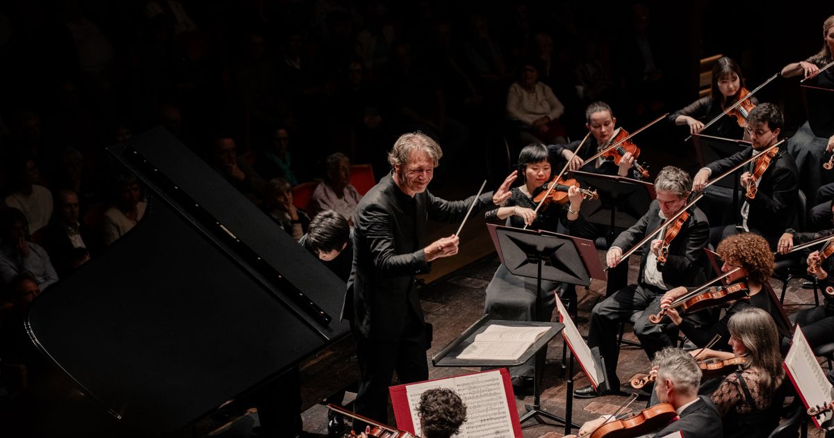 Meet Marc Albrecht | Antwerp Symphony Orchestra